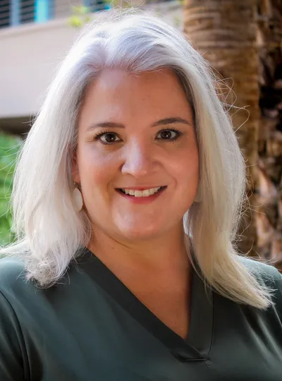 Rose Therapy LLC – Helping relationships bloom